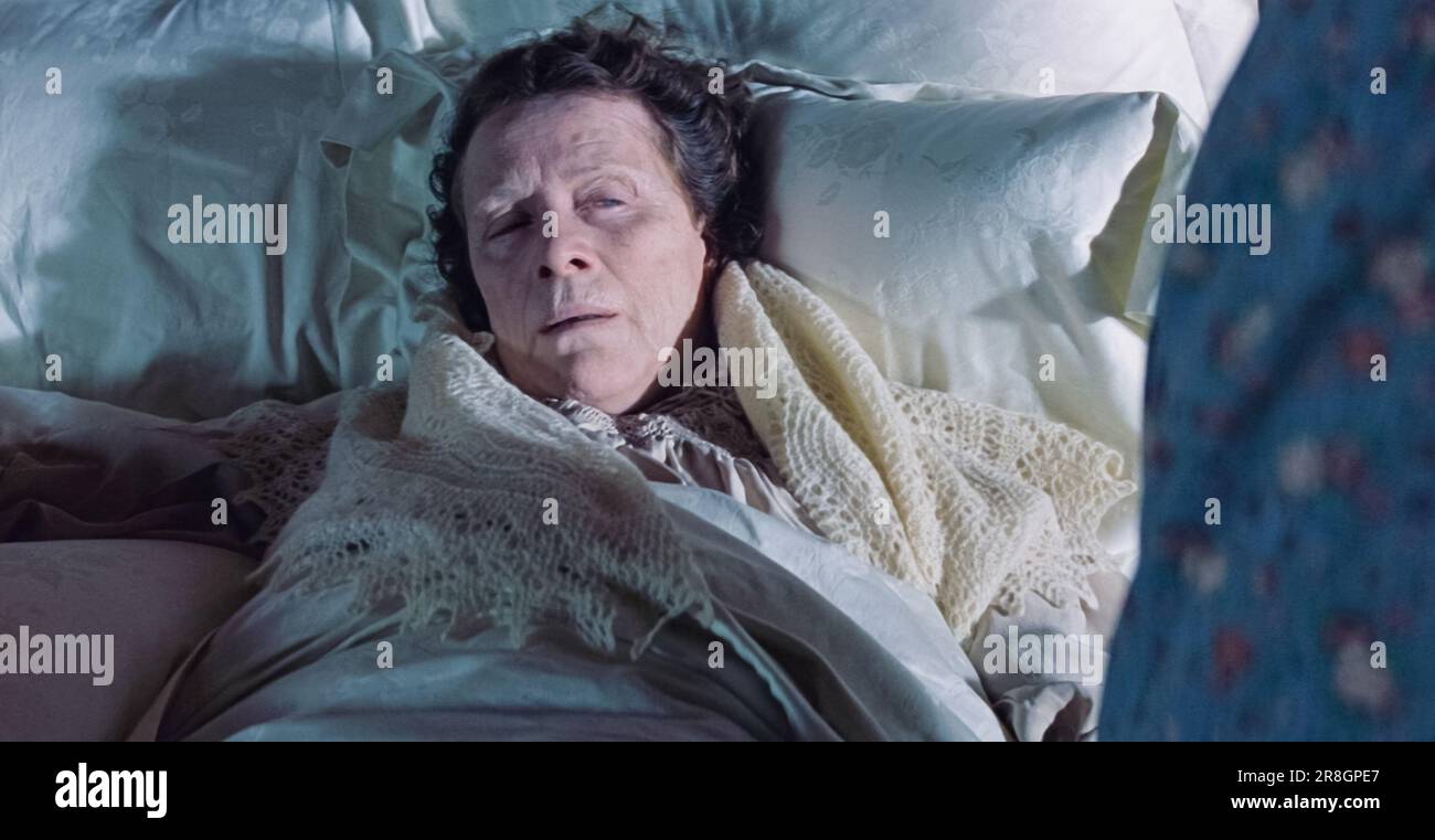 USA. Judy Parfitt in the (C)Columbia Pictures film: Dolores Claiborne ...