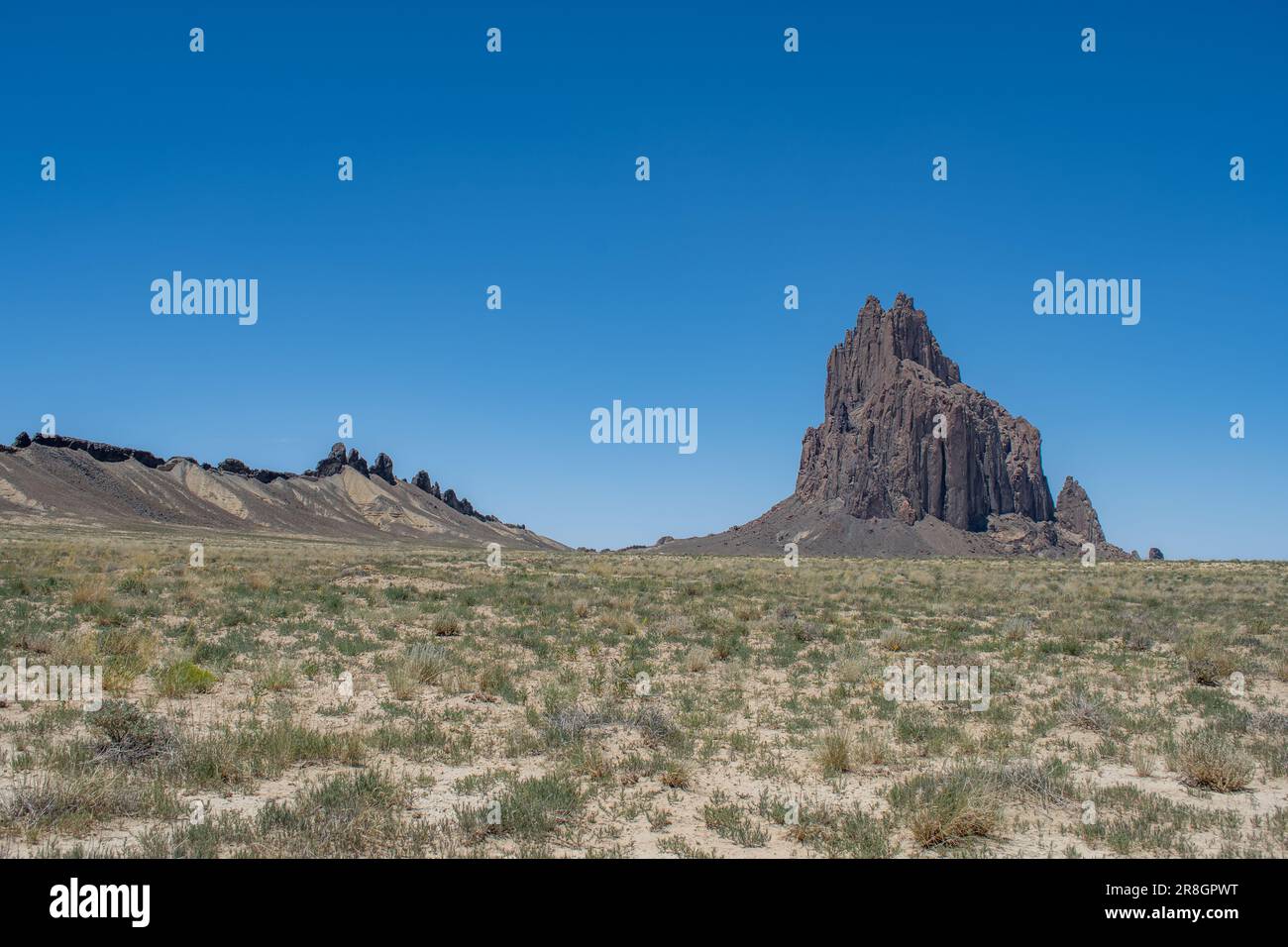 Shiprock desert southwest navajo nation hi-res stock photography and ...