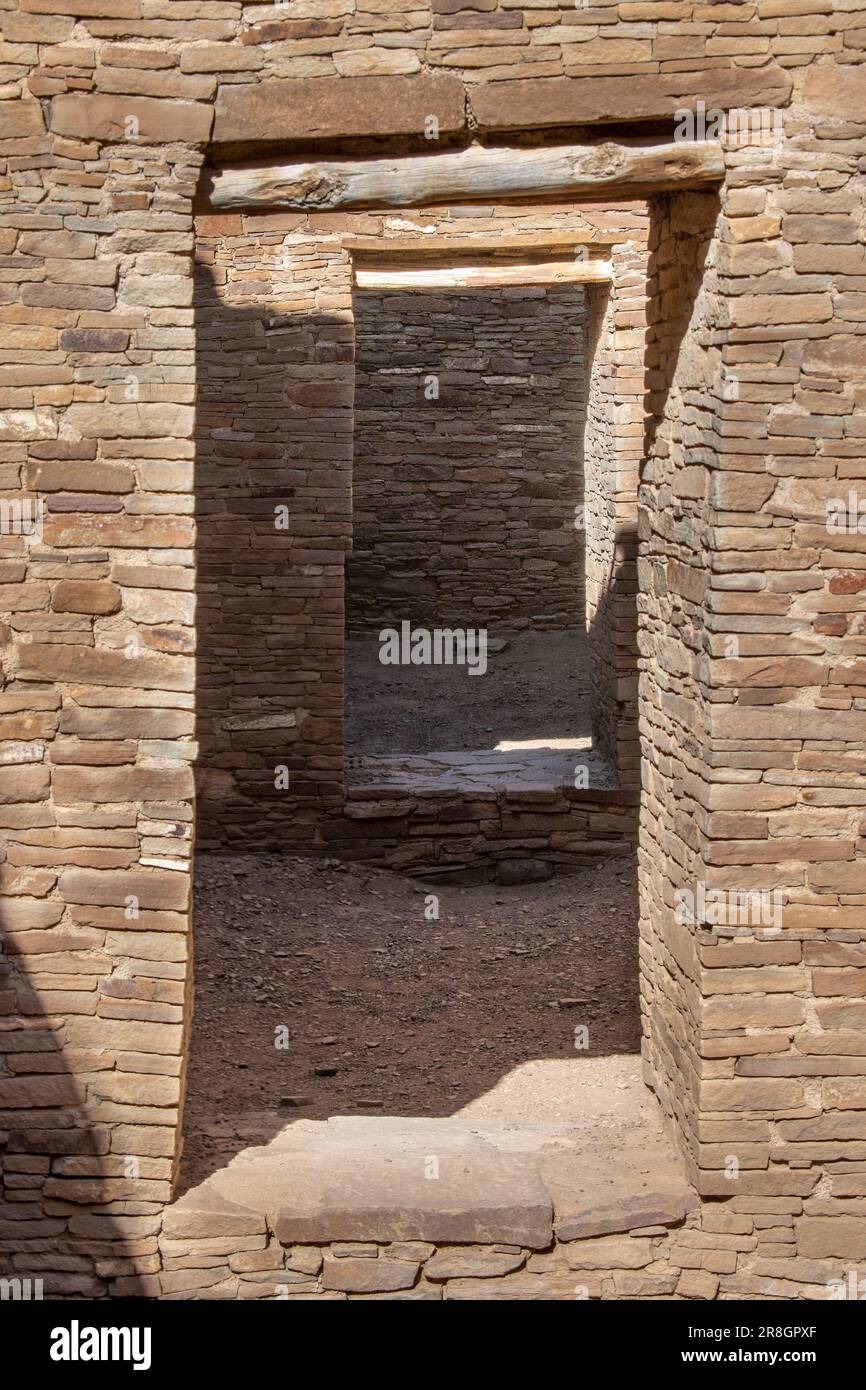Pueblo bonito chacoan great house hi-res stock photography and images ...