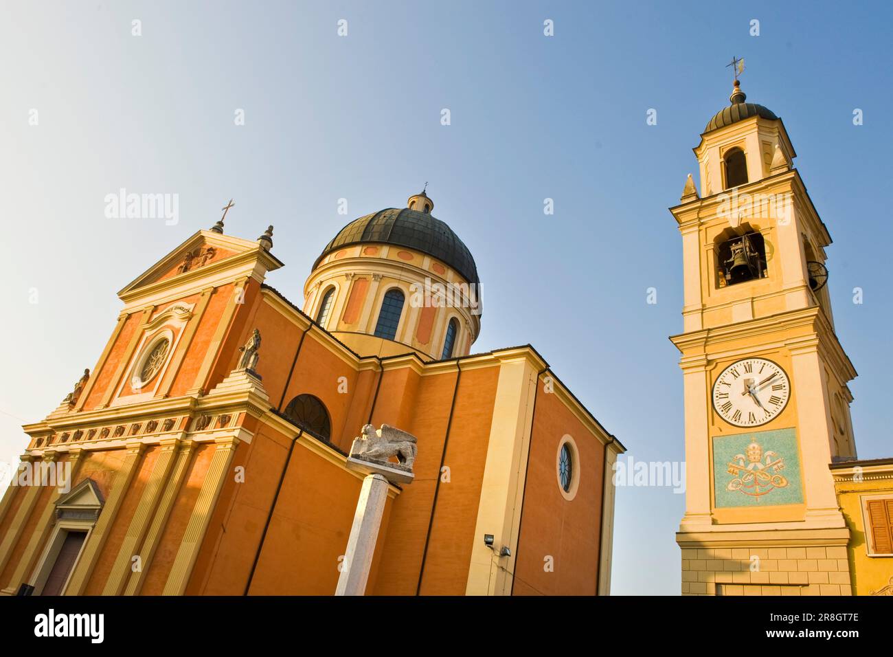 Boretto Cathedral, Boretto (re Stock Photo - Alamy