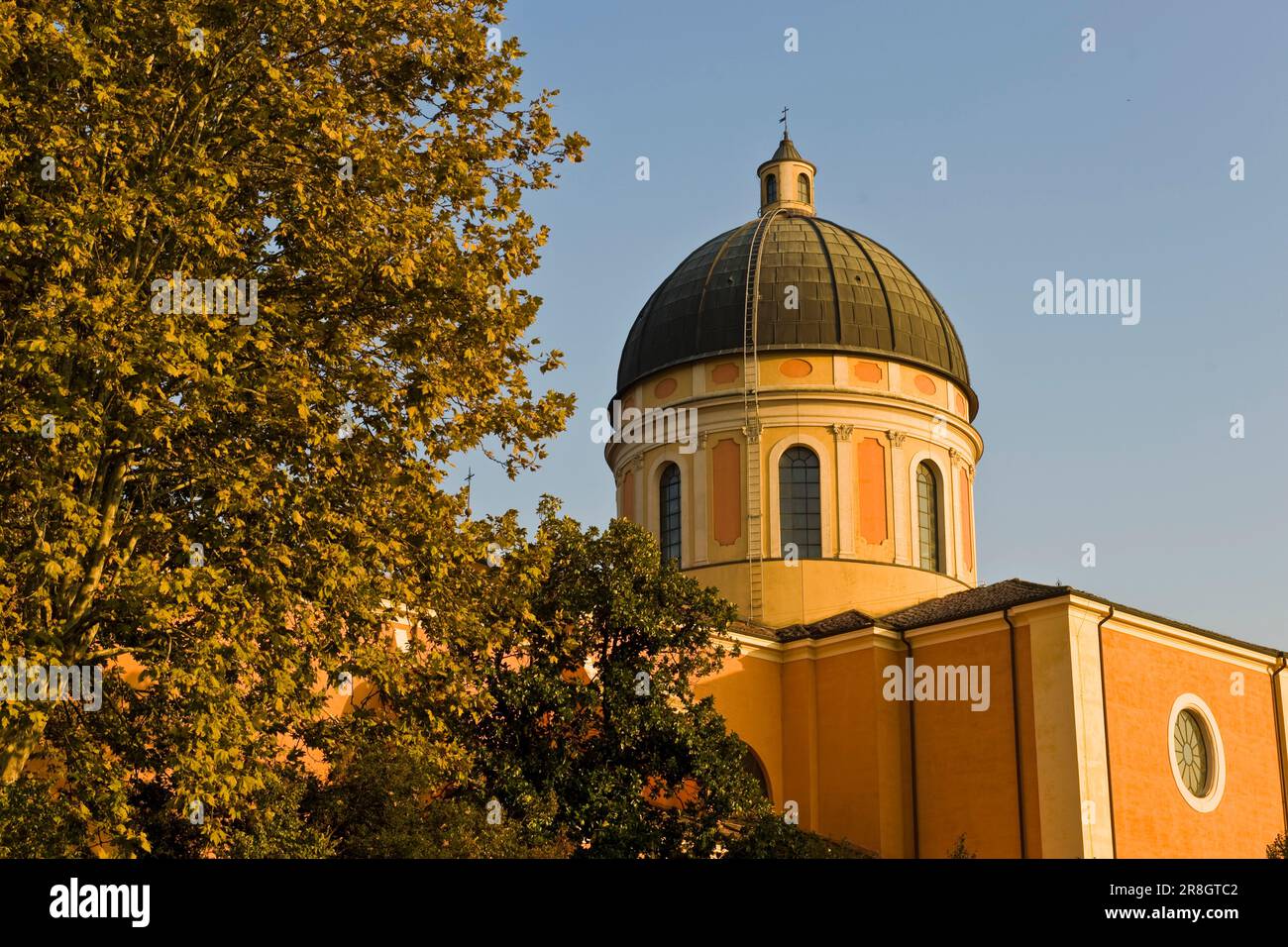 Boretto Cathedral, Boretto (re Stock Photo - Alamy
