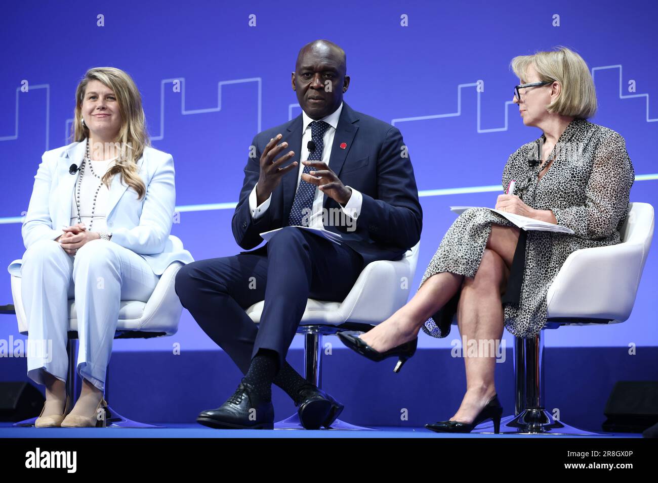 Lenna koszarny hi-res stock photography and images - Alamy