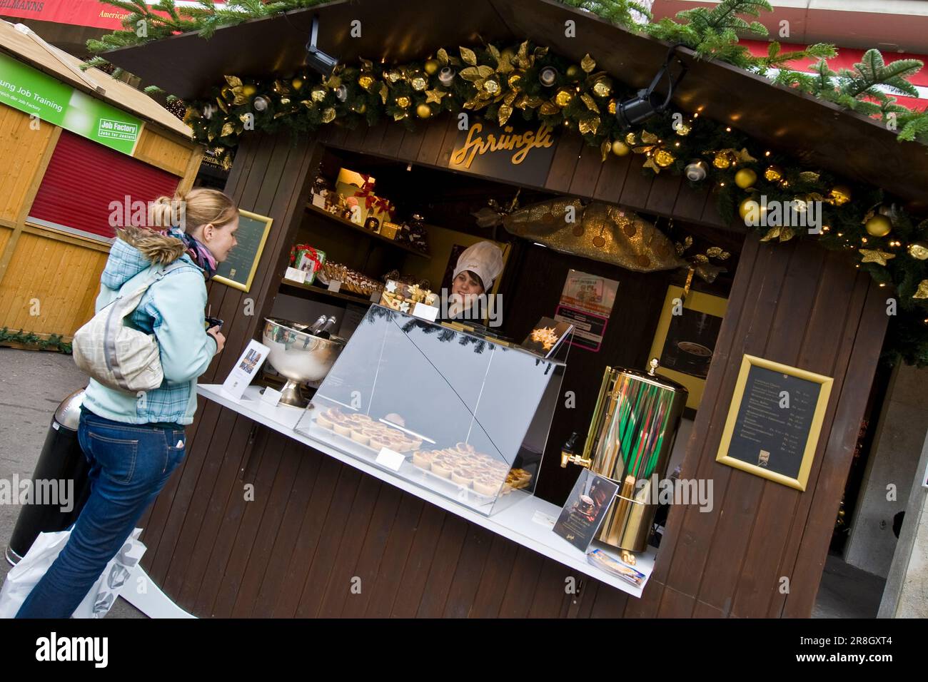 Sprungli confectionery hi-res stock photography and images - Alamy