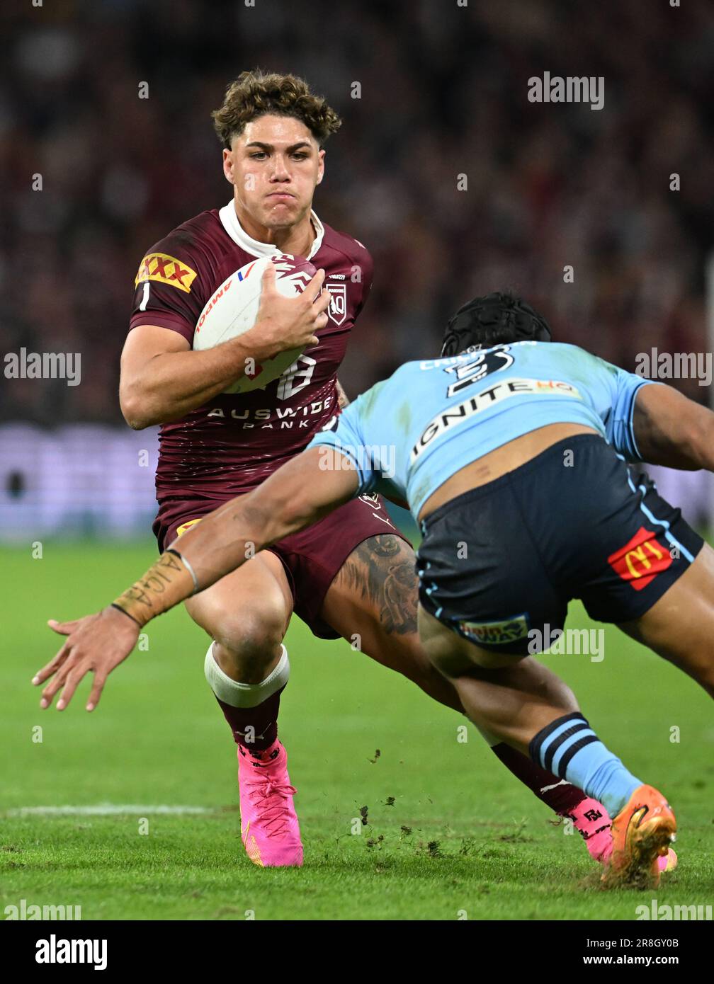 Brisbane, Australia. 21st June, 2023. Reece Walsh (left) of the Maroons ...