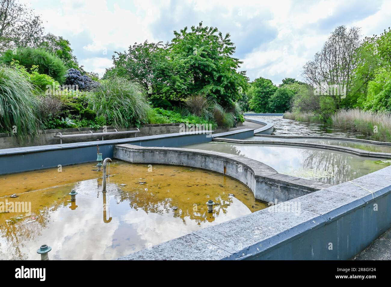 Mile End Park, Tower Hamlets, London Stock Photo - Alamy