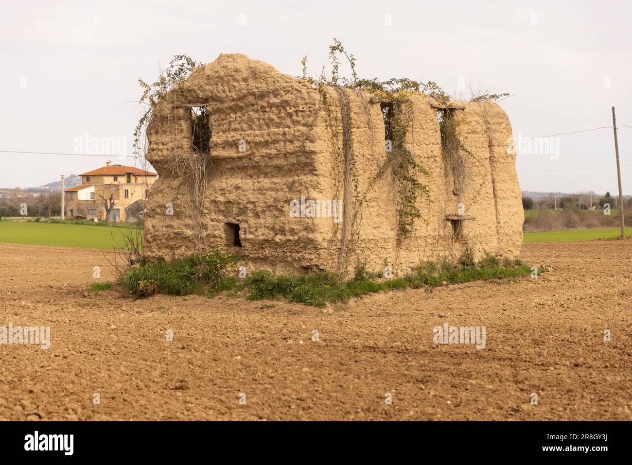 House made of mud bricks Stock Photo - Alamy