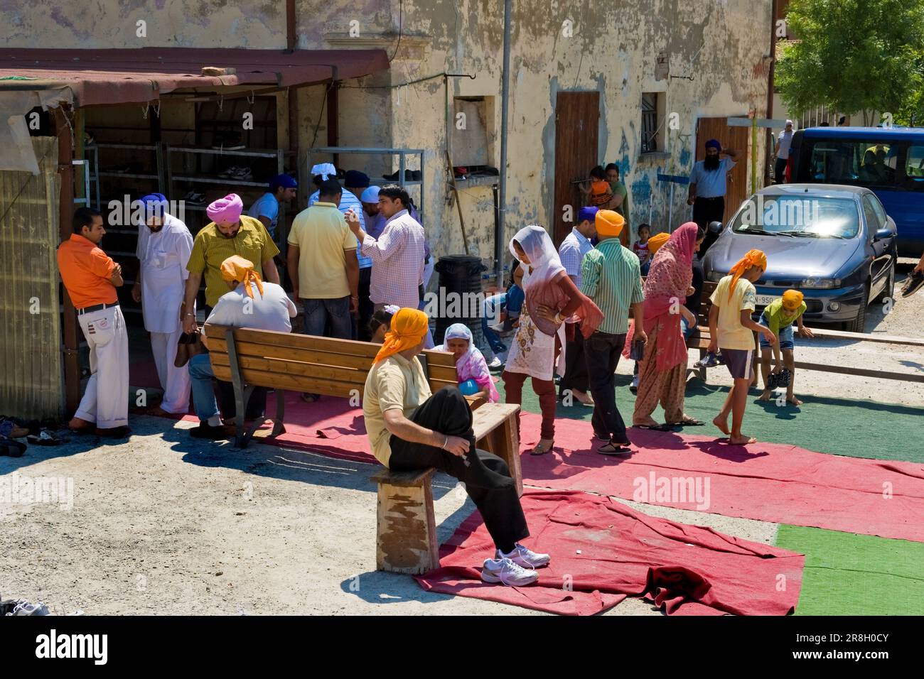 Daily life outside the temple. Sikh community. Sikhdharma Gurdwara ...