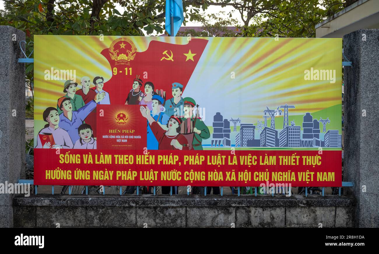 Communism propaganda poster vietnam hi-res stock photography and images ...