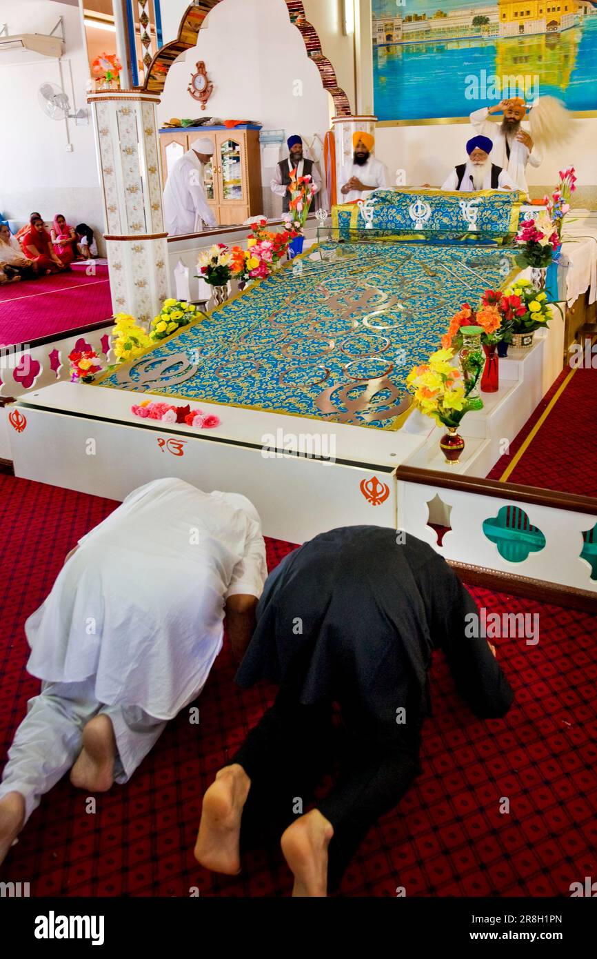 Time of prayer. Sikh community. Sikhdharma Gurdwara Singh Sabha ...