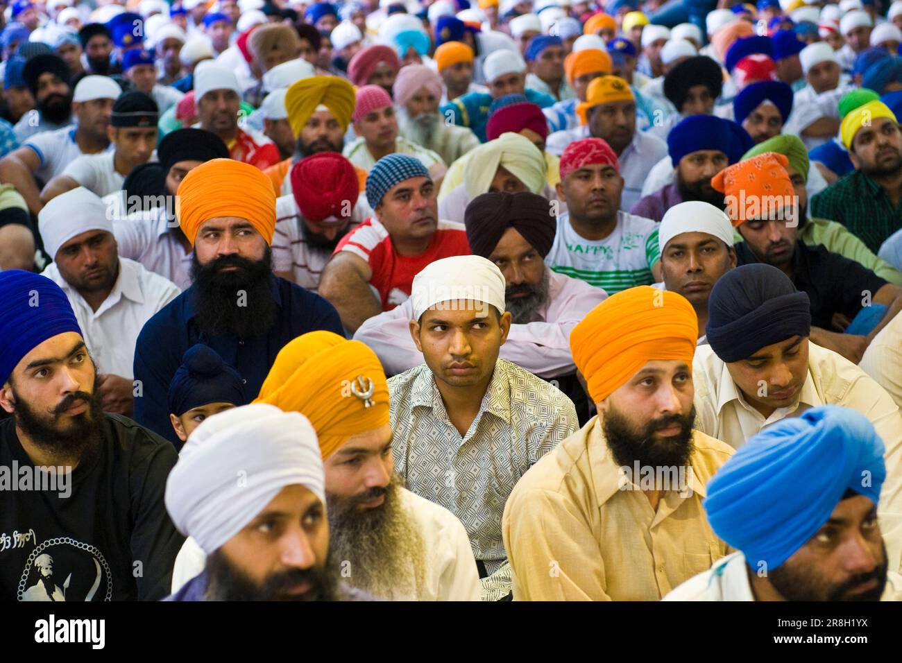 Time of prayer. Sikh community. Sikhdharma Gurdwara Singh Sabha ...