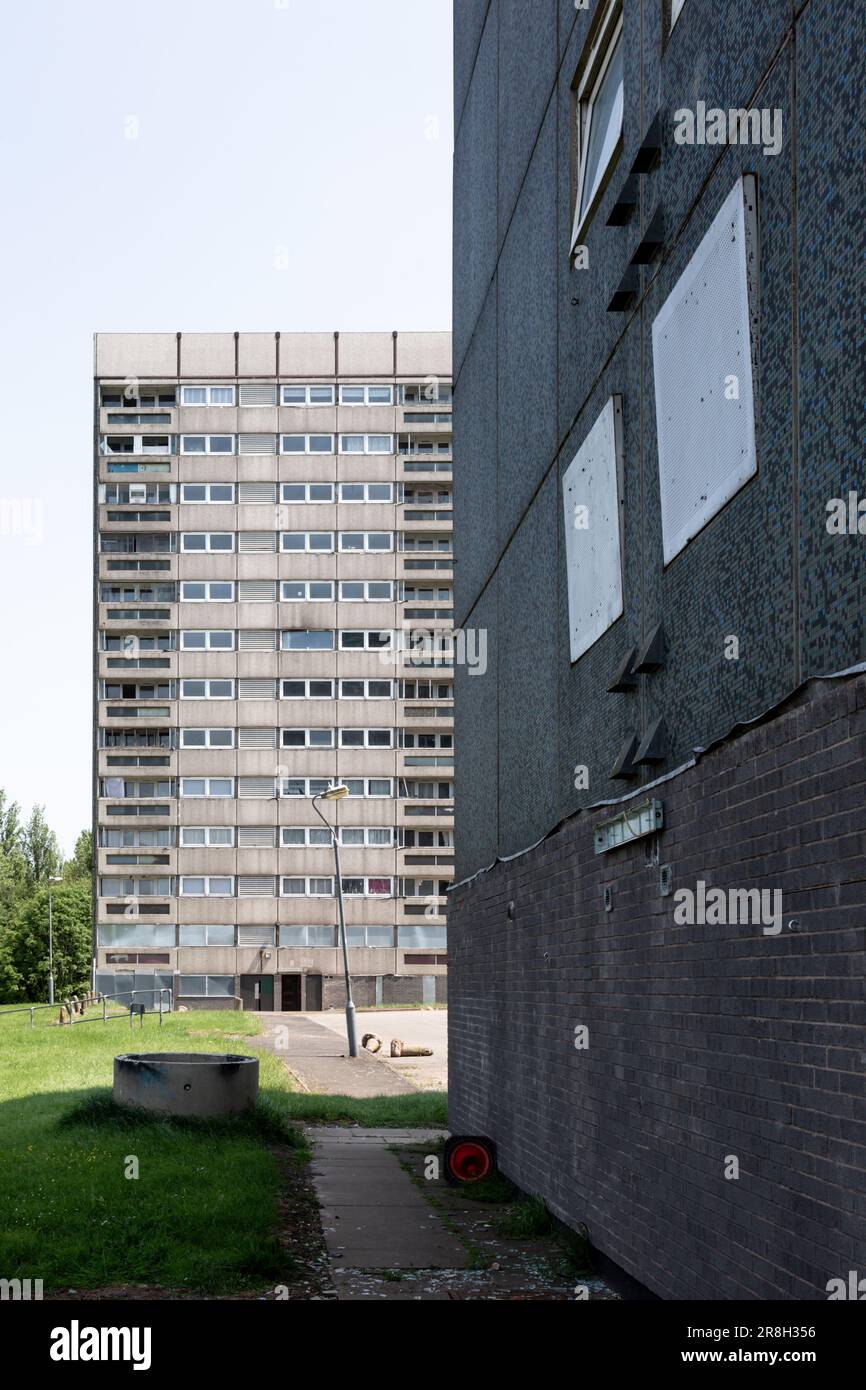 Birmingham tower block 1960s hi-res stock photography and images - Alamy