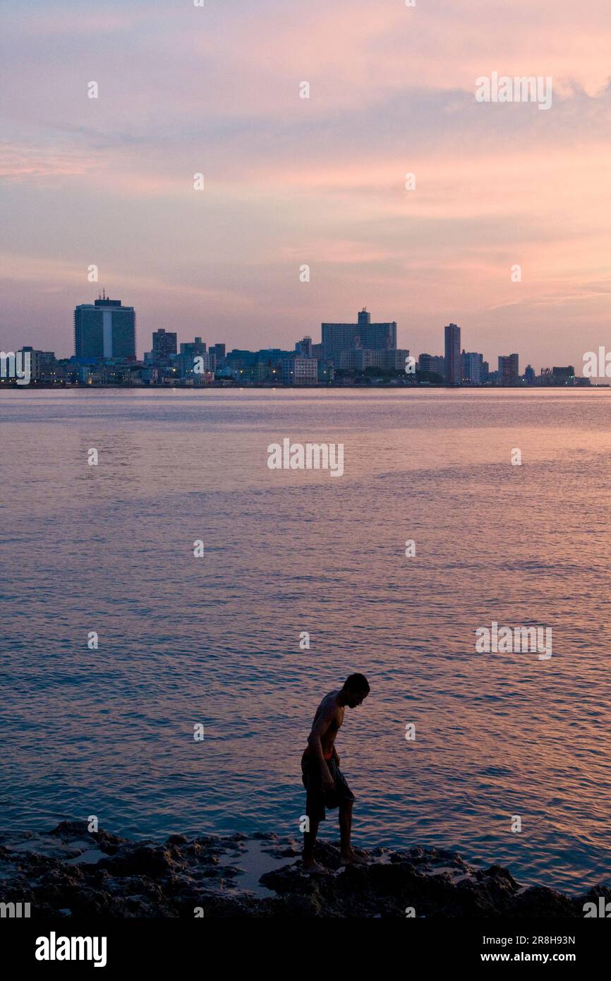 Cuba sunsets hi-res stock photography and images - Alamy