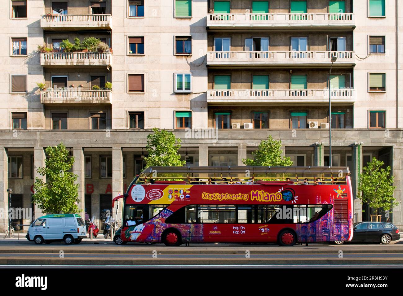 Italy tourism bus hi-res stock photography and images - Alamy