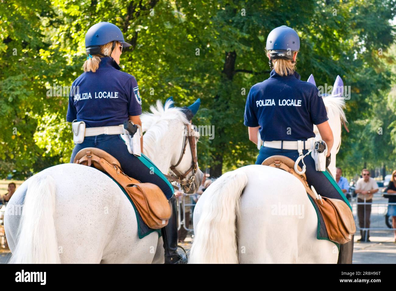 Milan local police hi-res stock photography and images - Alamy