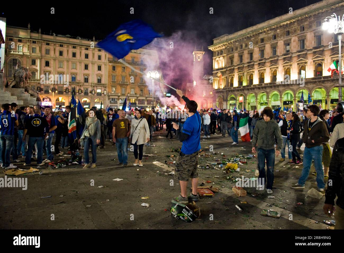 Inter milan and italy hi-res stock photography and images - Alamy