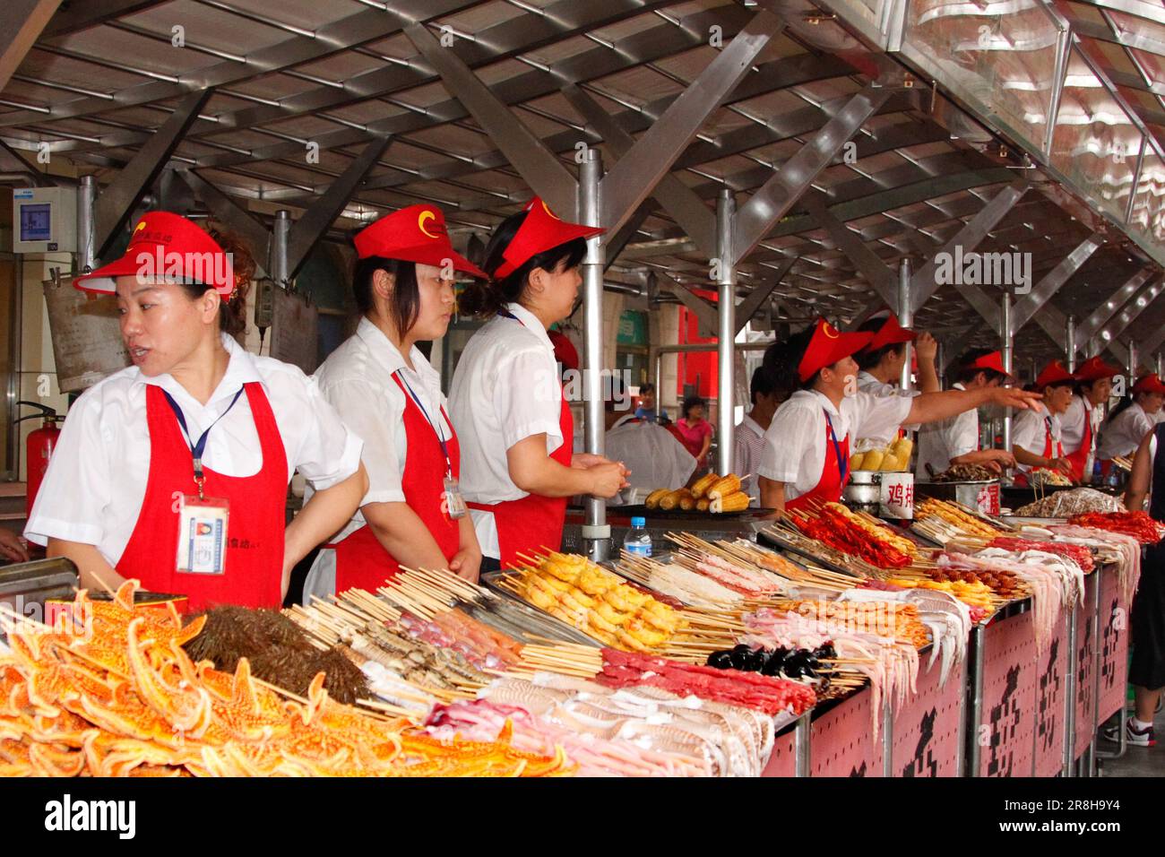 Chinese Cuisine. Food Market In Beijing. China Stock Photo - Alamy