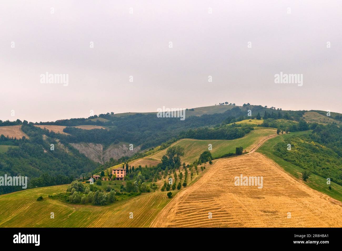 Tuscan emilian apennines hi-res stock photography and images - Alamy
