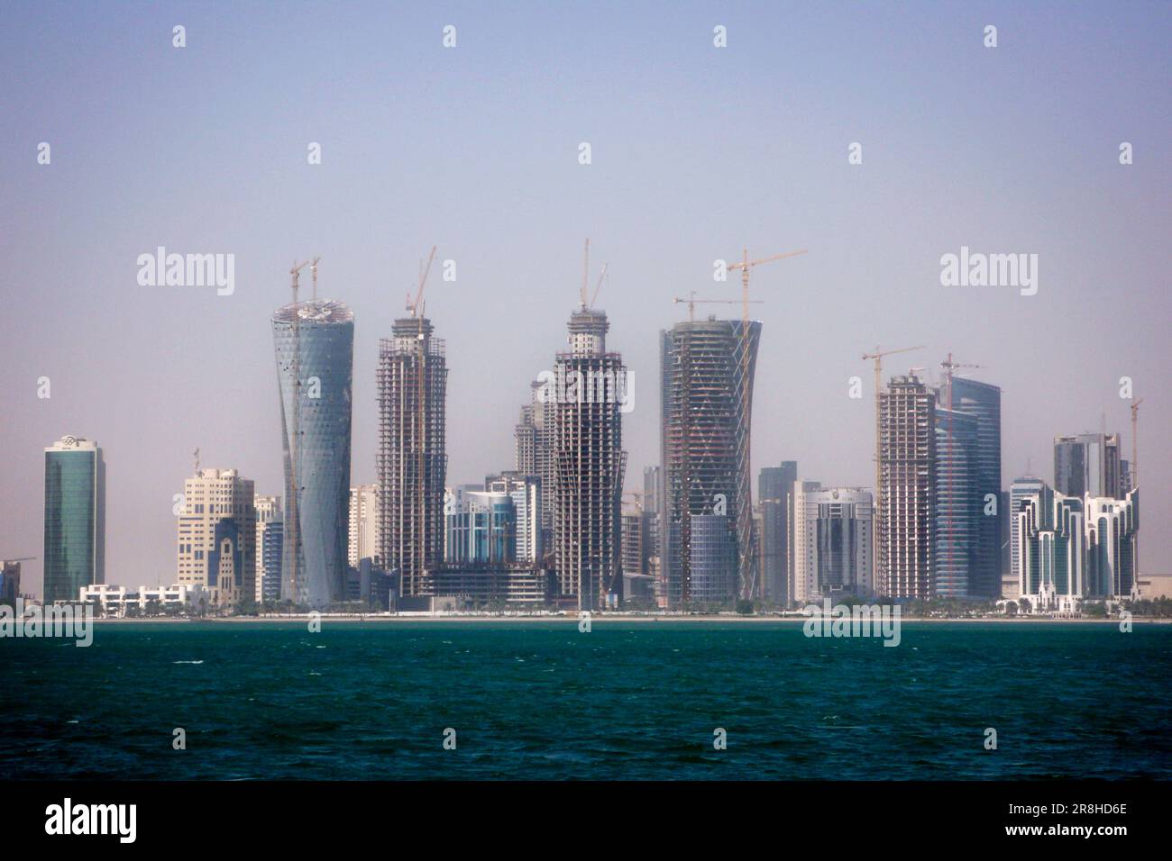 Doha Underconstruction. Doha (qatar Stock Photo - Alamy