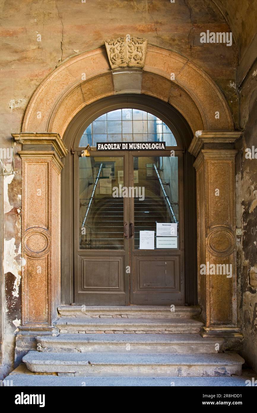 Cremona school hi-res stock photography and images - Alamy