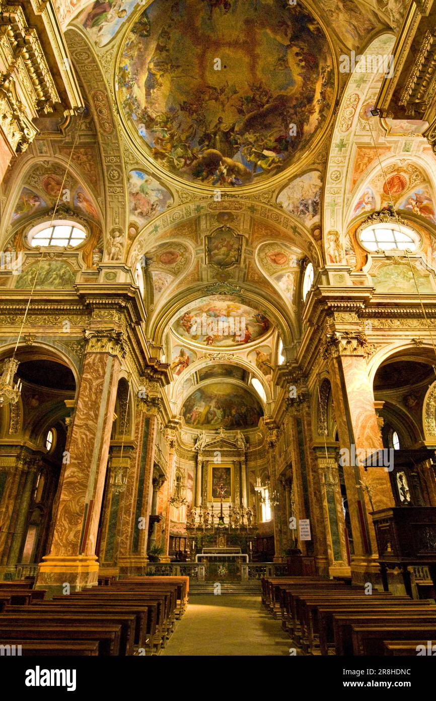 Mondovi cathedral hi-res stock photography and images - Alamy
