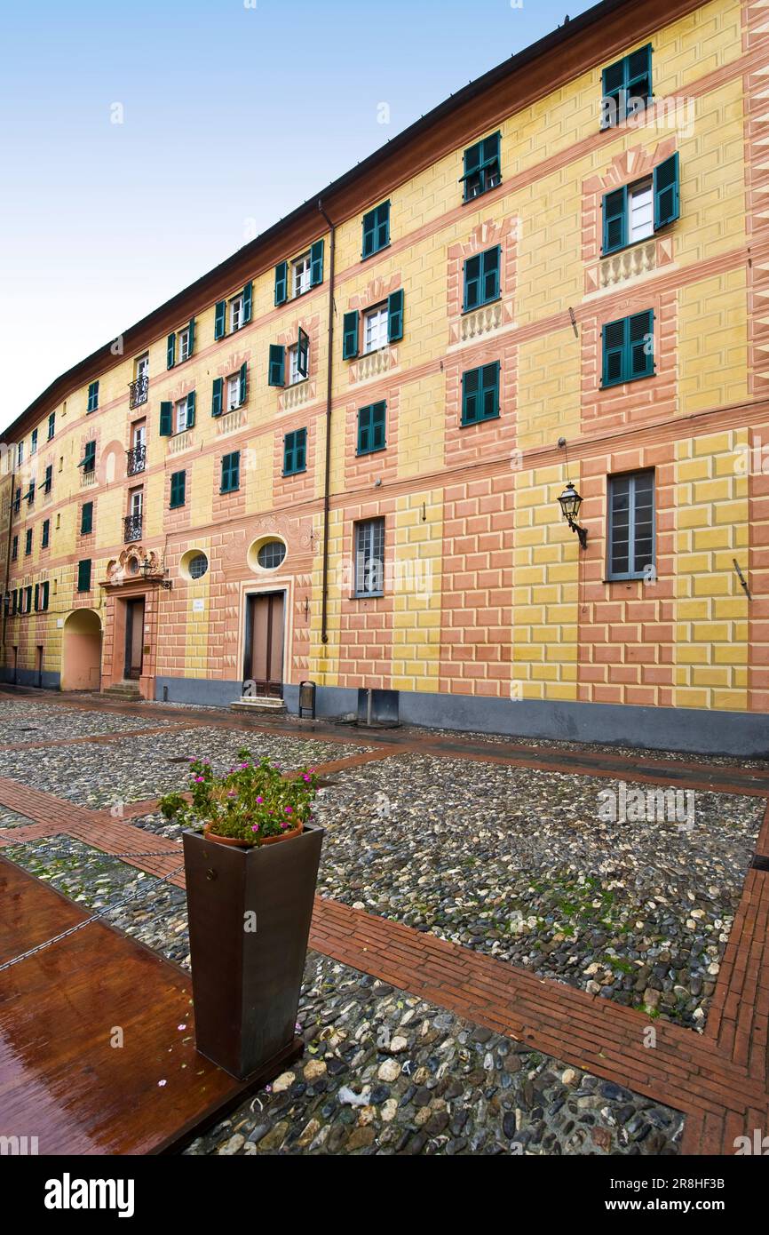 Italy albenga hi-res stock photography and images - Alamy
