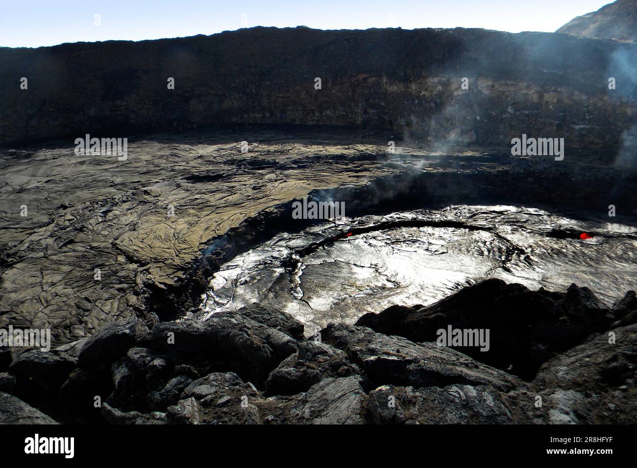 Vulcano erta ale hi-res stock photography and images - Alamy