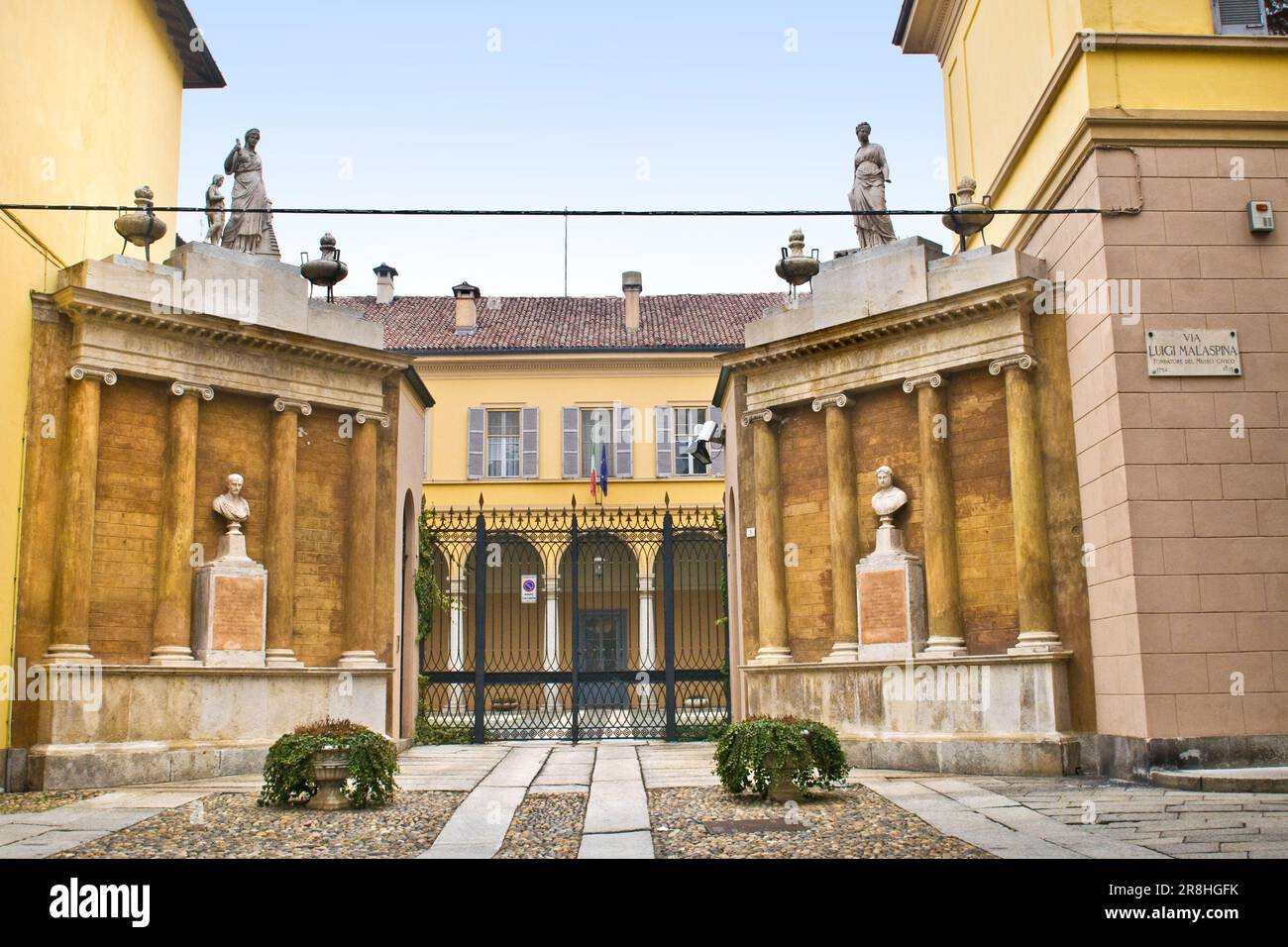 Pinacoteca malaspina art gallery hi-res stock photography and images ...