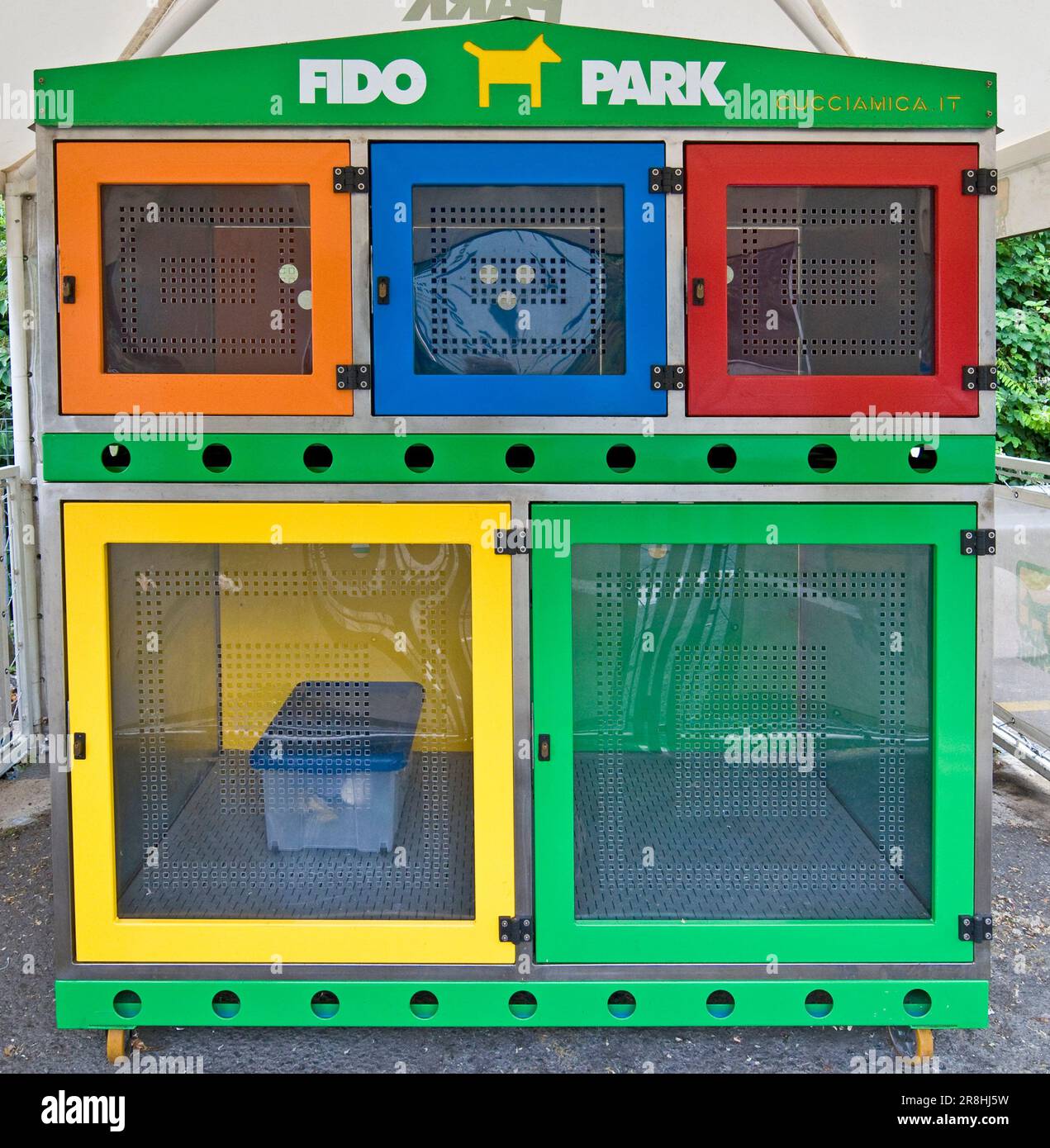 Fido house hi-res stock photography and images - Alamy