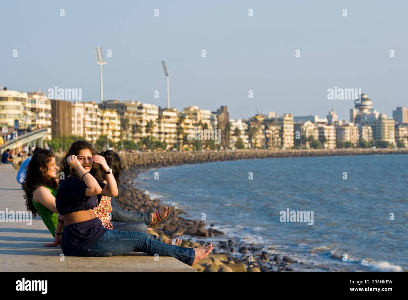 Marine drive promenade hi-res stock photography and images - Alamy