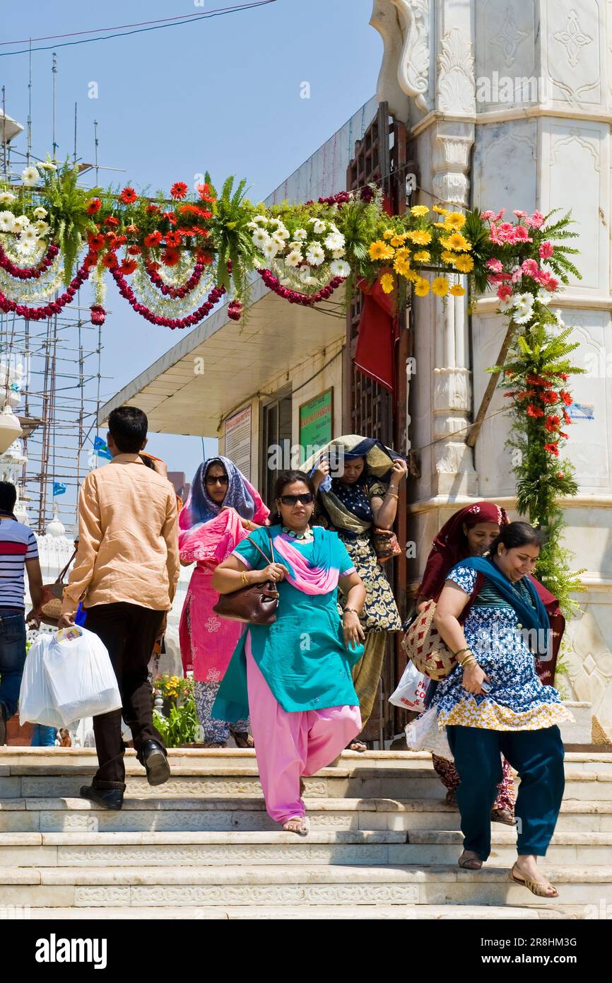 Haji Ali Mosque. Mumbai. India Stock Photo - Alamy
