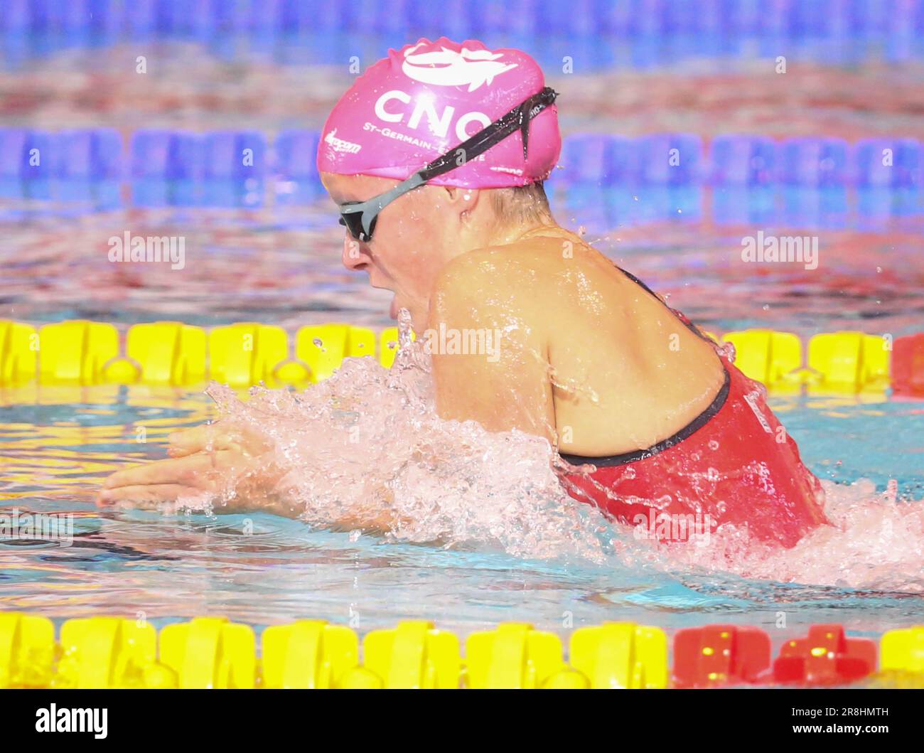 Justine Delmas 2nd place, Final 200 M breaststroke during the French ...