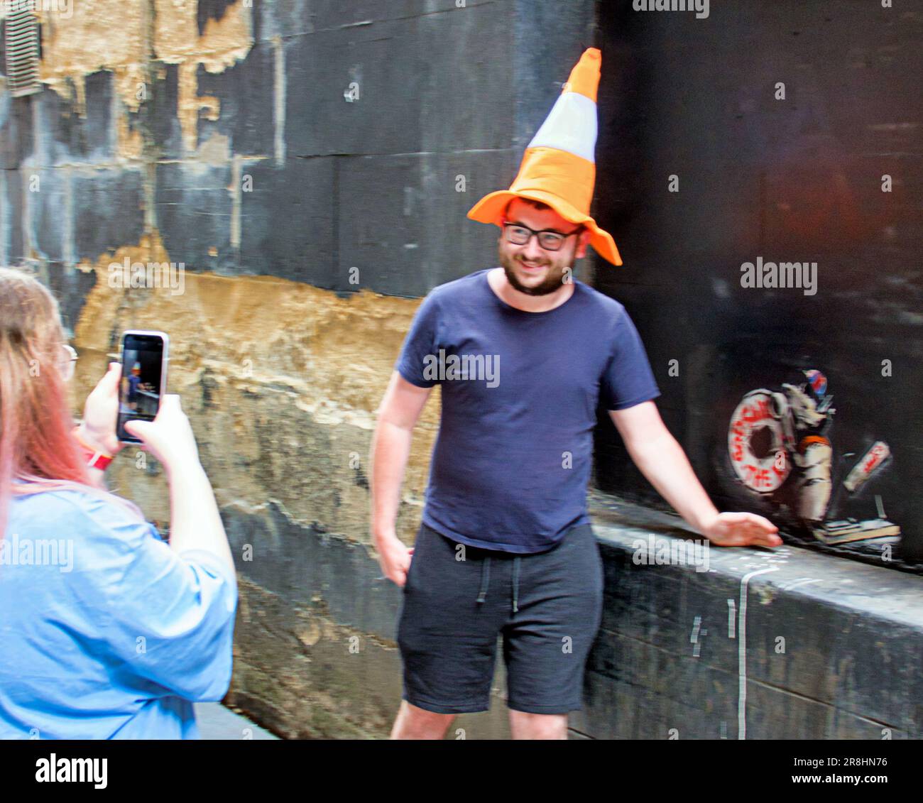 Glasgow, Scotland, UK 21st June, 2023. Glaswegians and tourists went ...