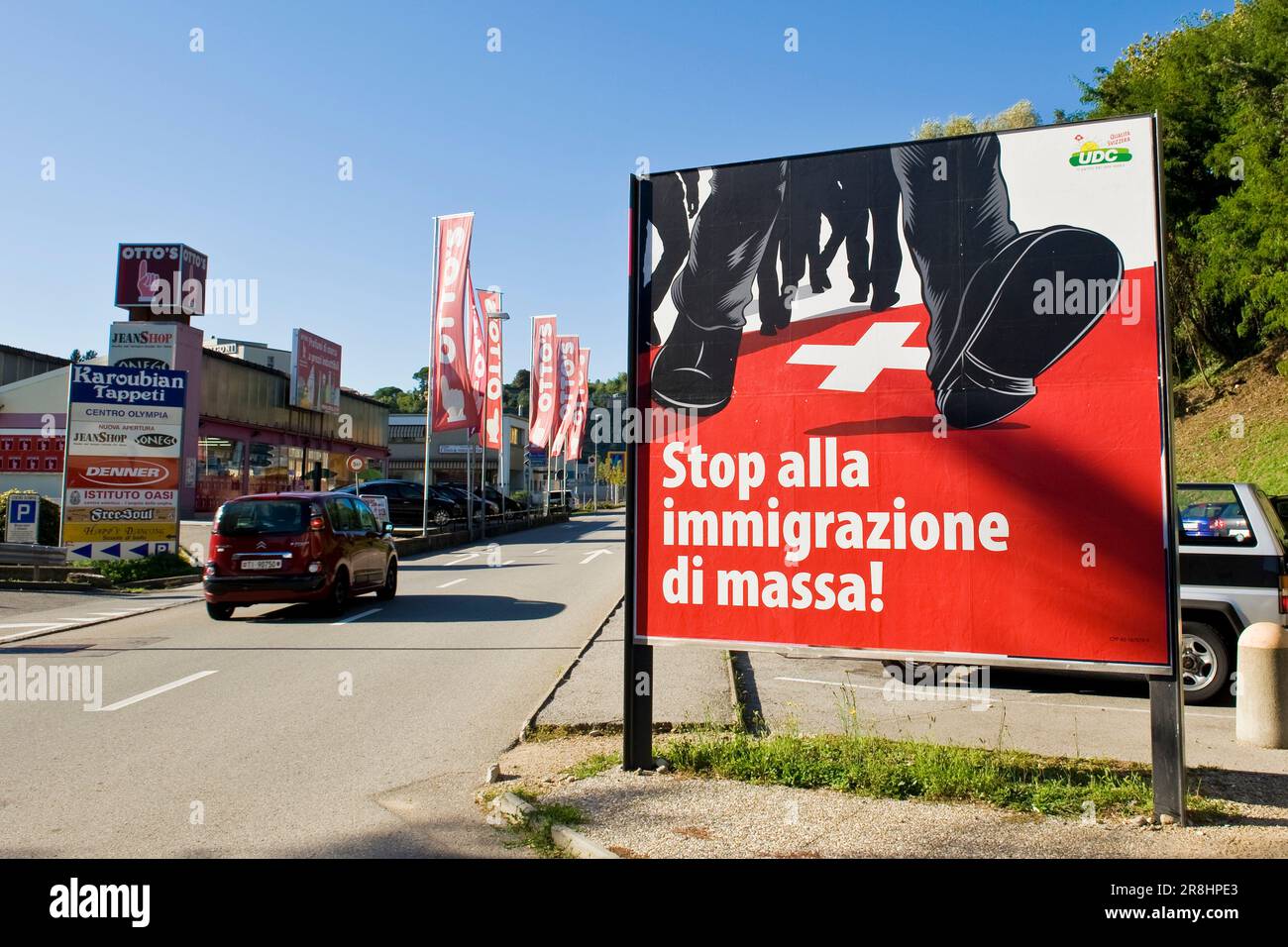 Sign with chiasso hi-res stock photography and images - Alamy