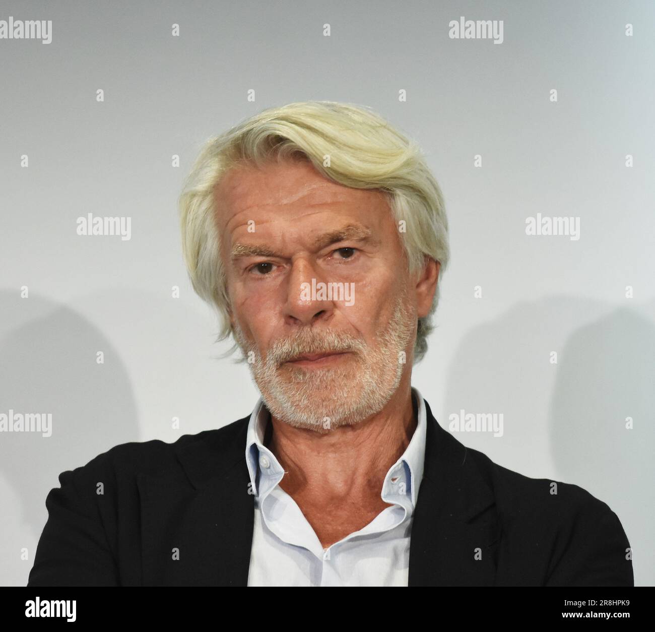 Chris dercon hi-res stock photography and images - Alamy