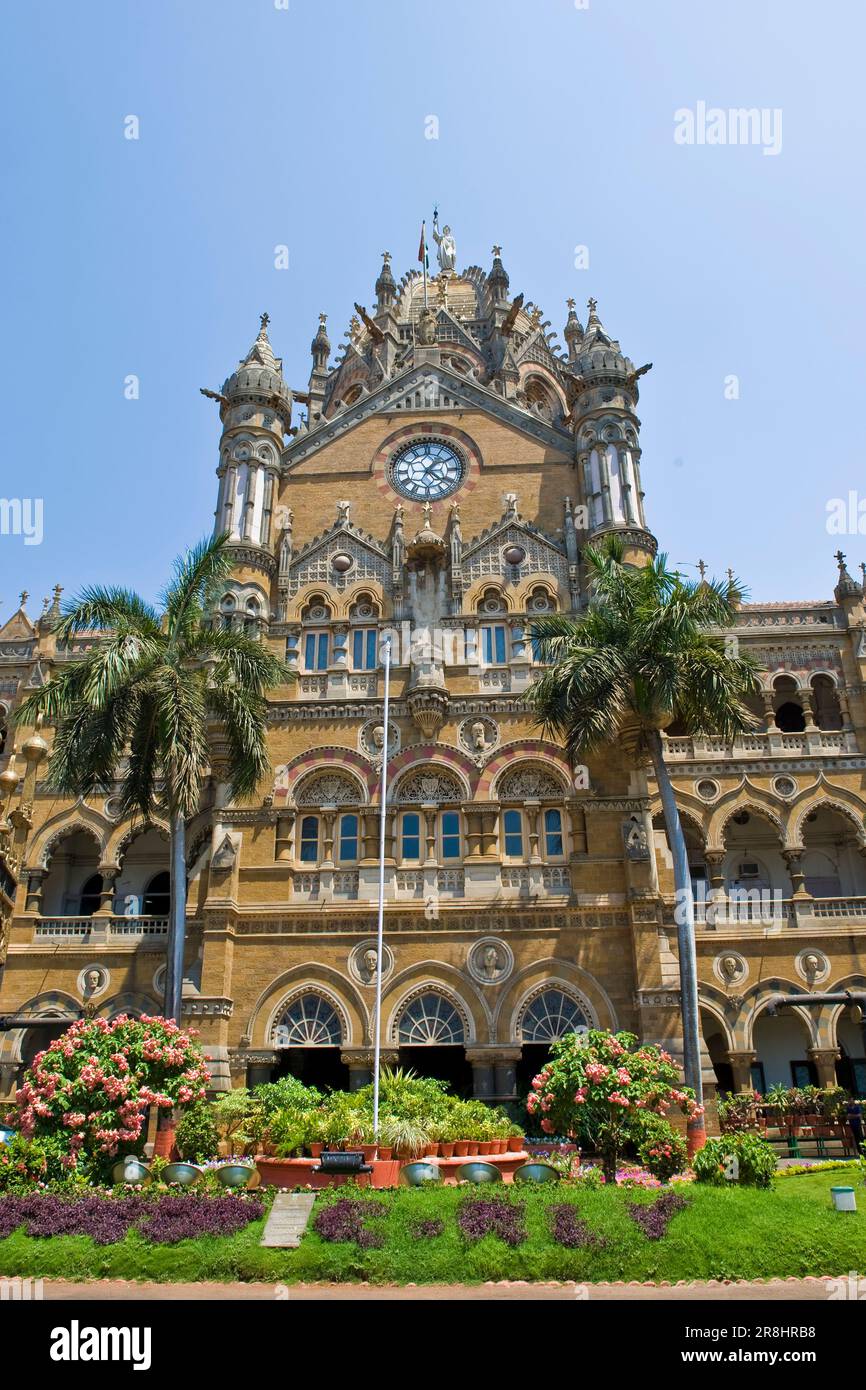 Victoria terminus building hi-res stock photography and images - Alamy
