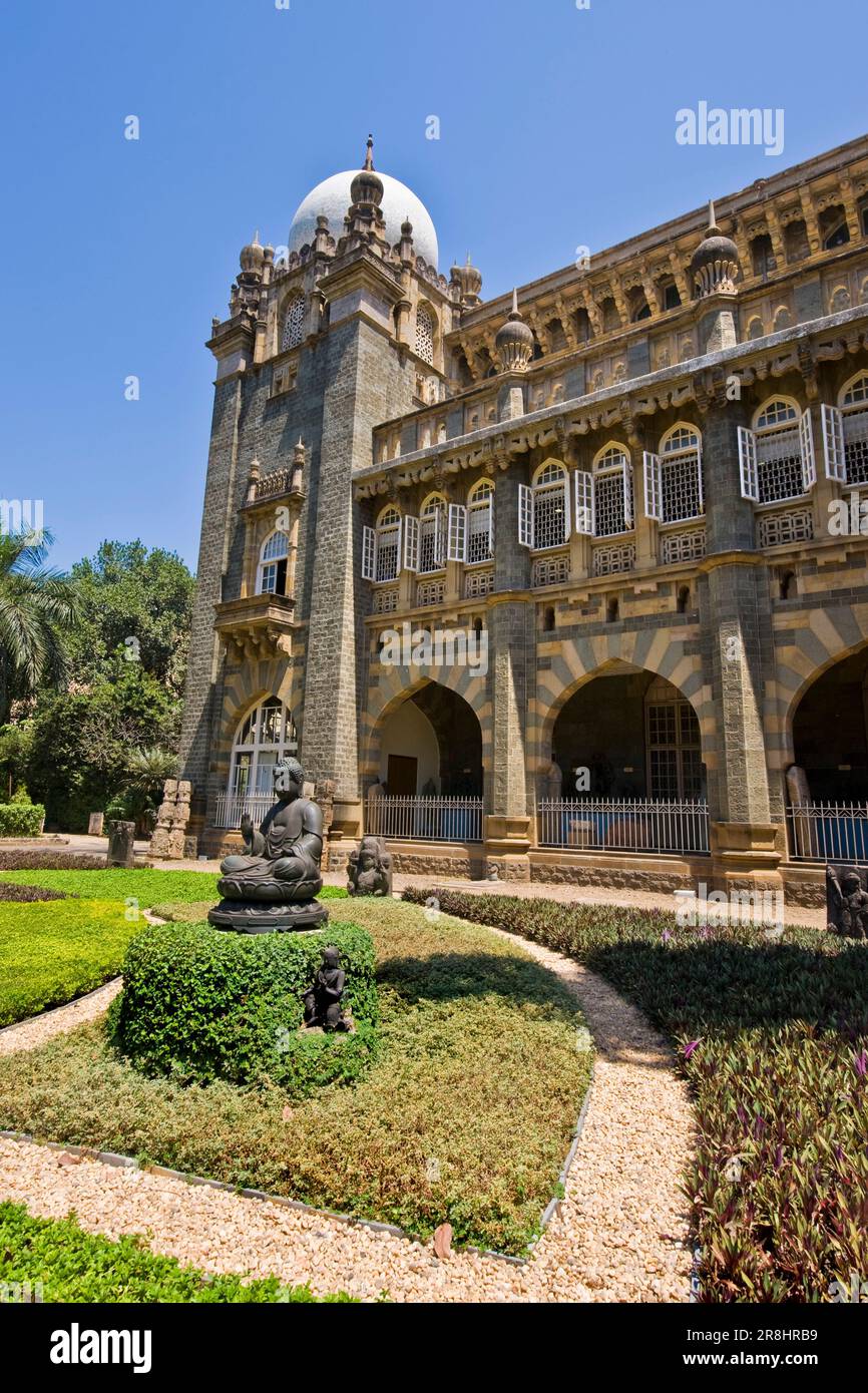 Chatrapati Shivaji Maharaj Vastu Sangrahalaya. Prince of Wales Museum ...