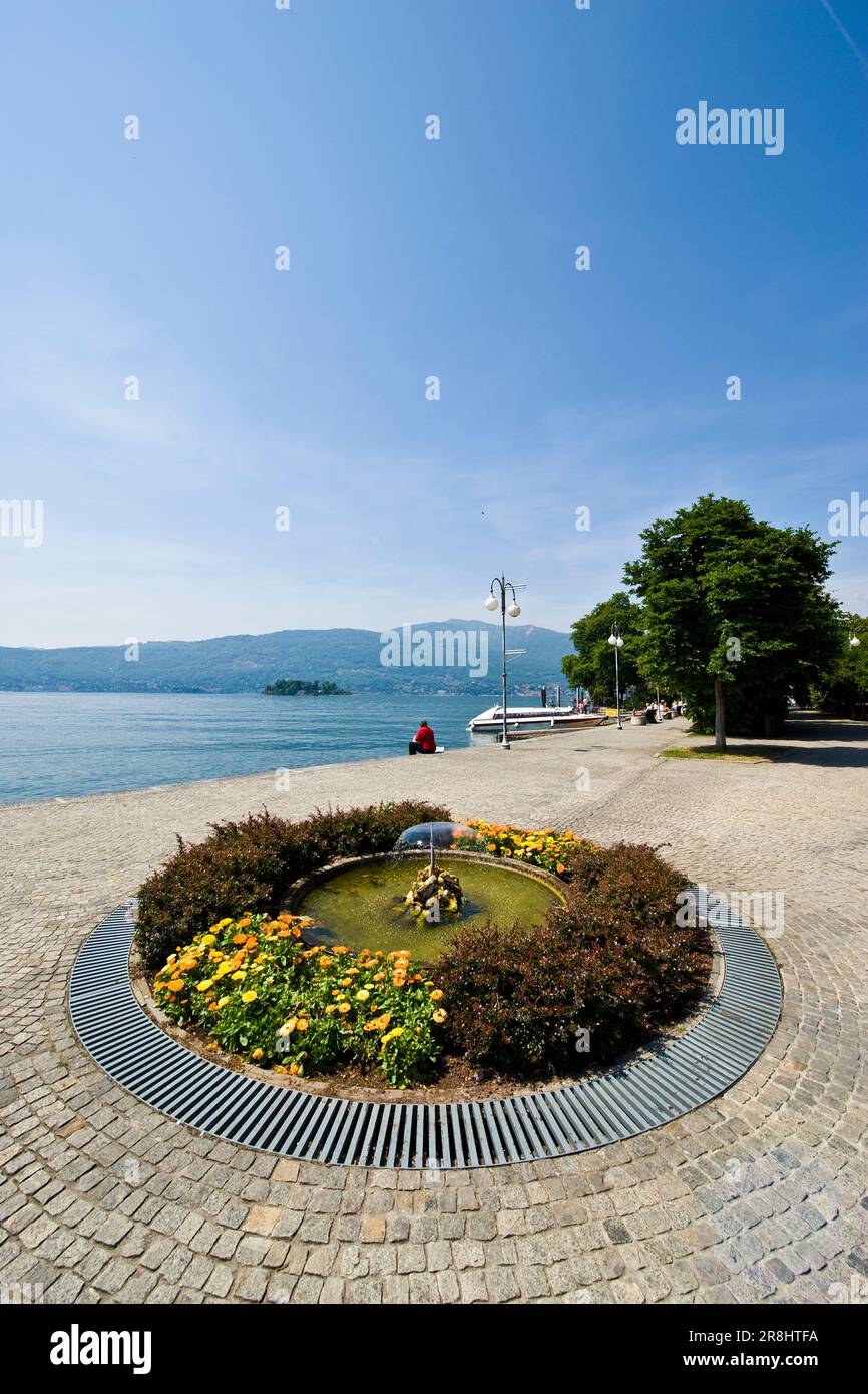 Pallanza lago maggiore hi-res stock photography and images - Alamy