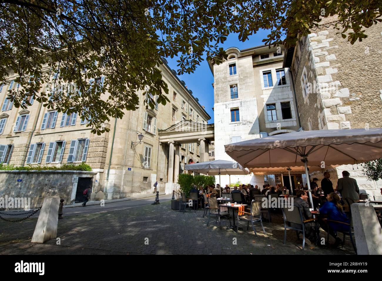 Old town geneva hi-res stock photography and images - Alamy