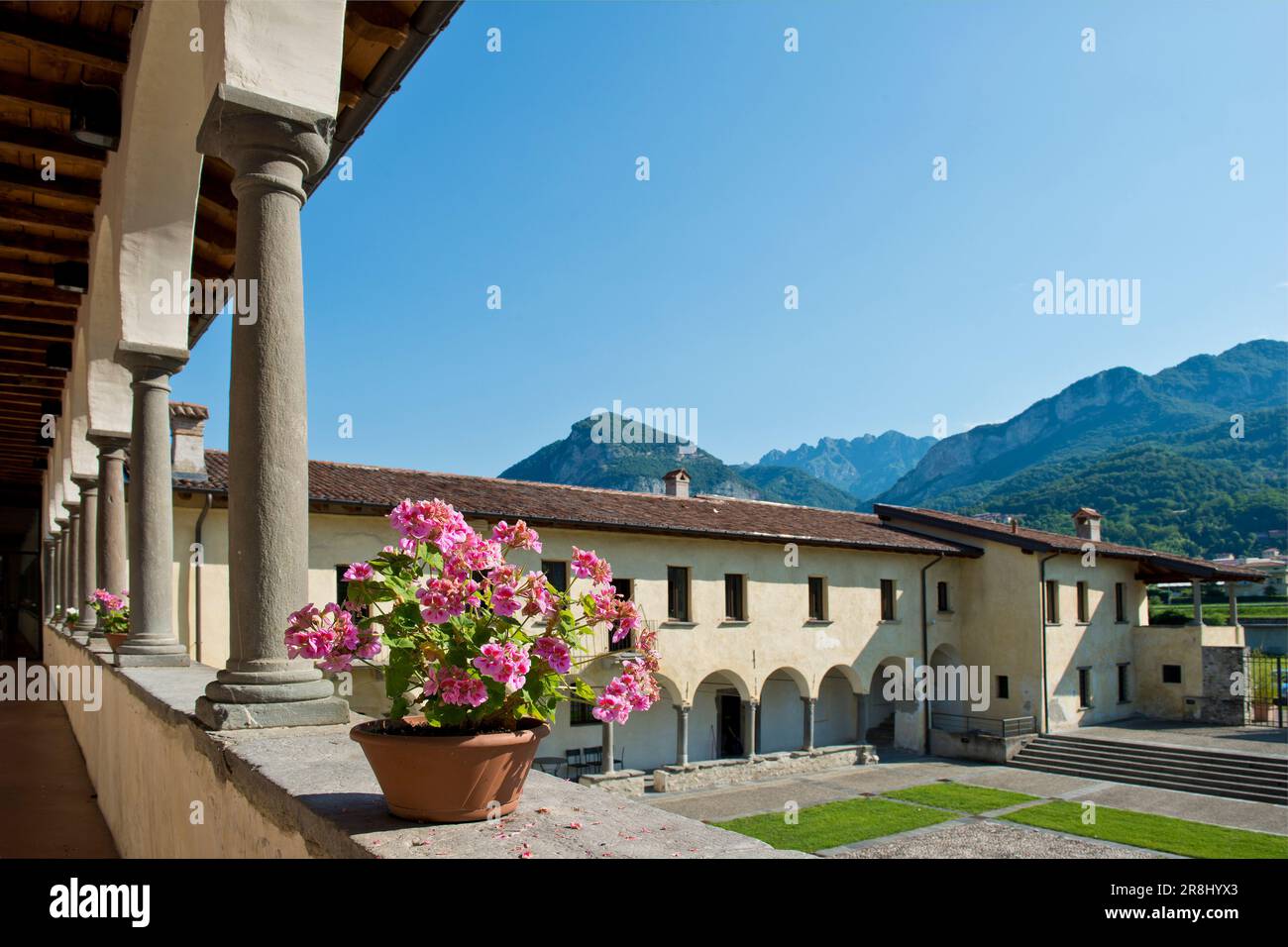 Lavello italy hi-res stock photography and images - Alamy