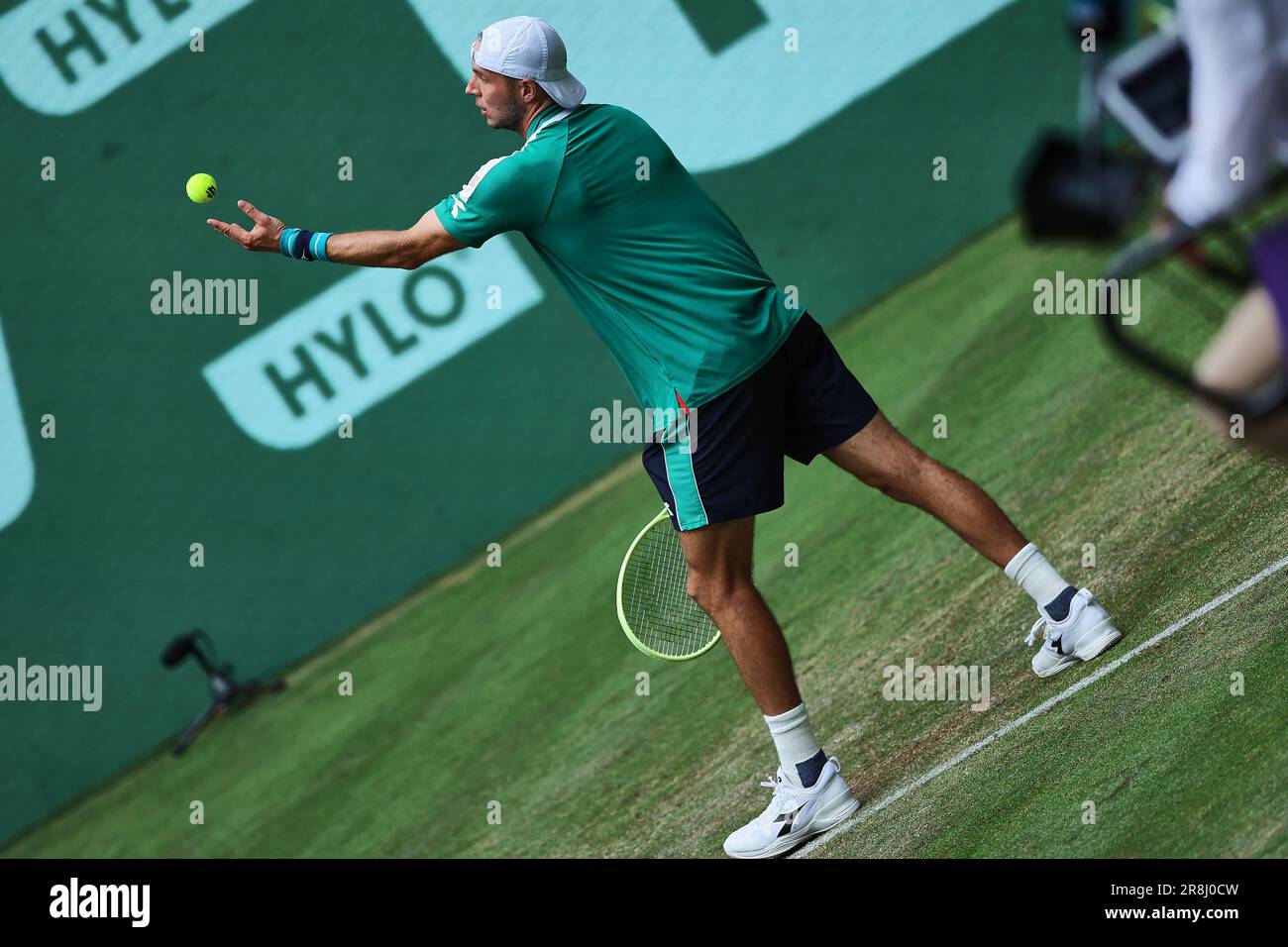 Halle, Westfalen, Germany. 21st June, 2023. JAN-LENNARD STRUFF (GER ...