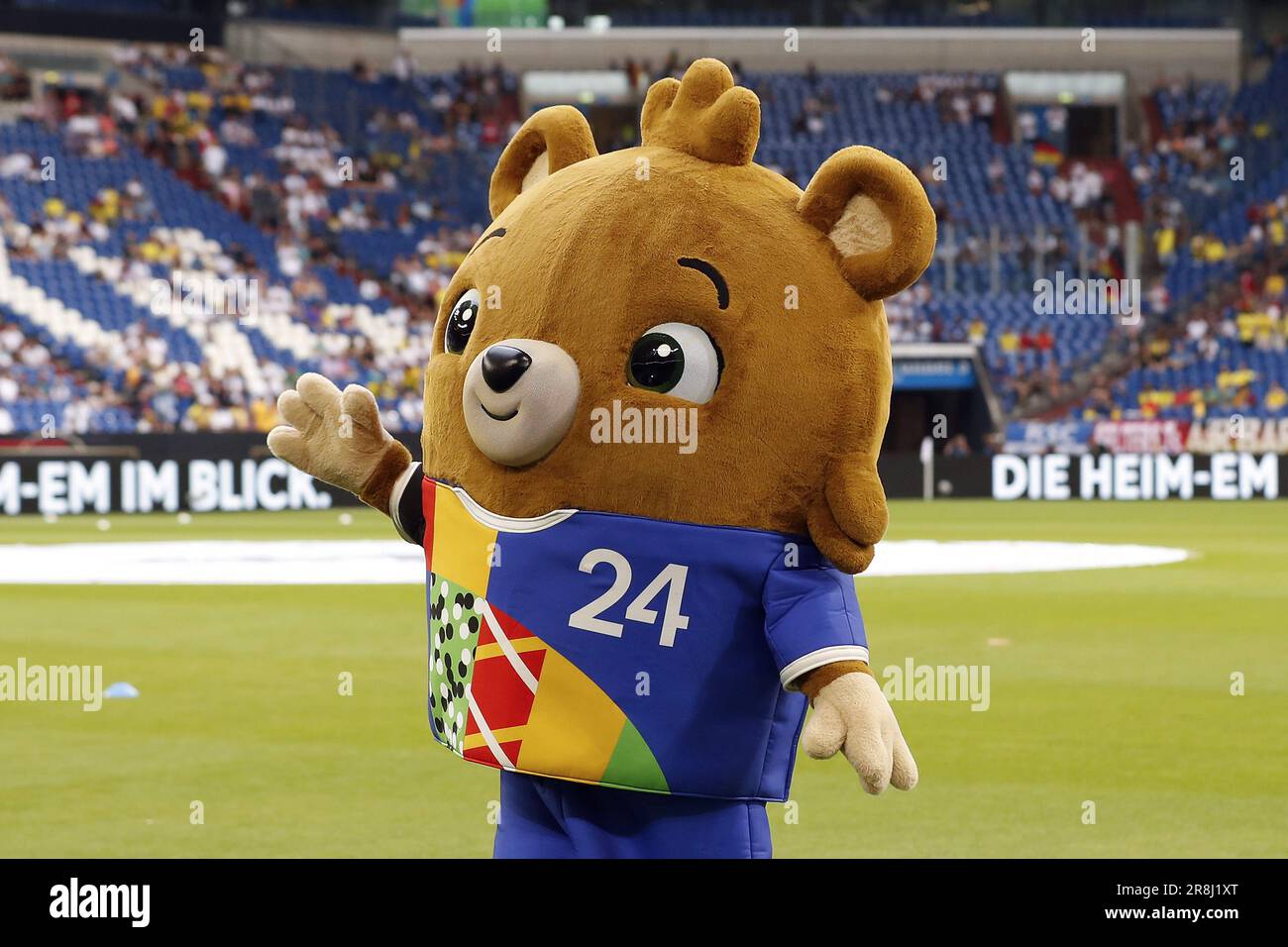GELSENKIRCHEN - 20/06/2023, Mascotte EURO 2024 during the friendly ...