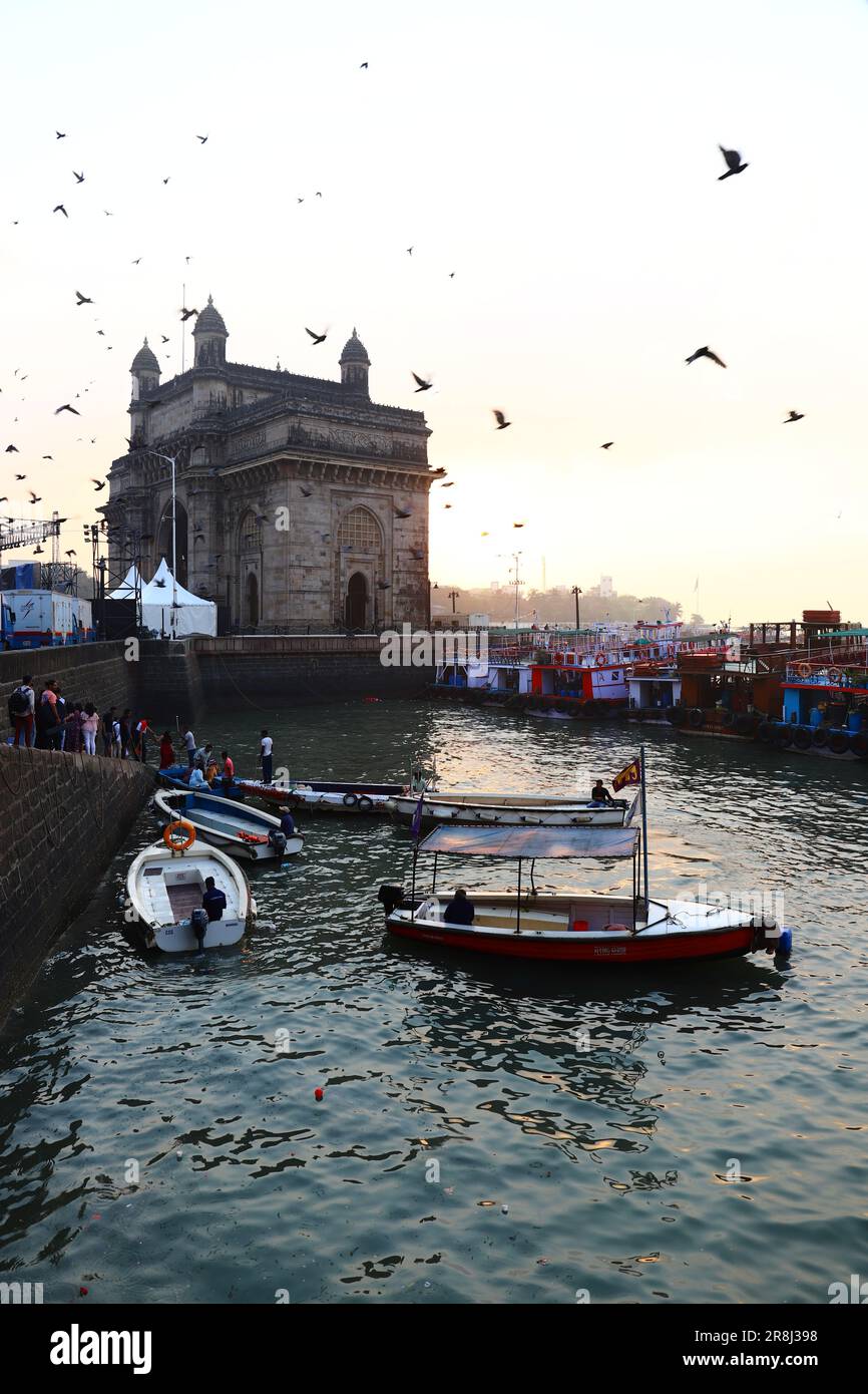 Dharavi mumbai skyline hi-res stock photography and images - Alamy