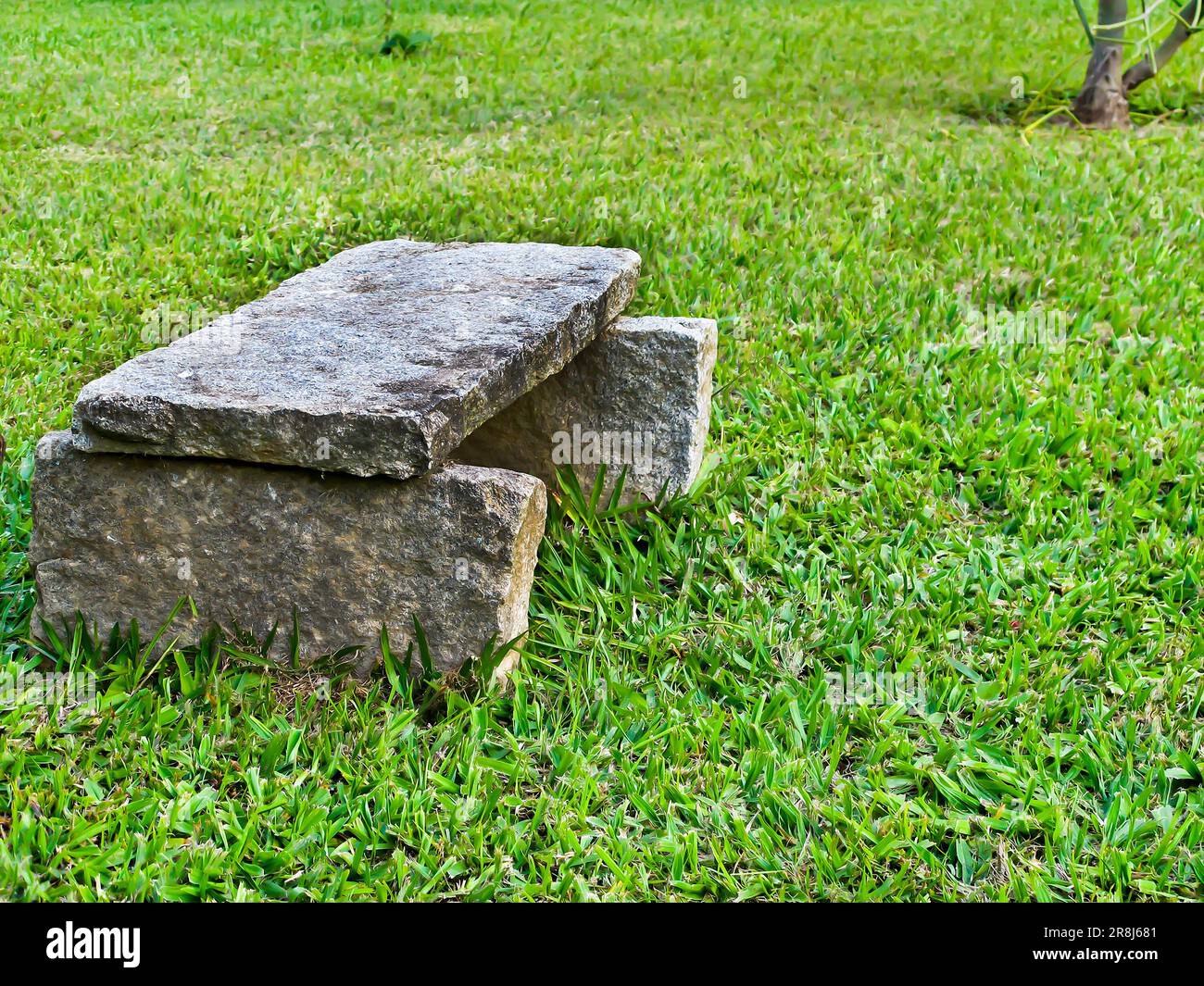 Rough stone bench hi-res stock photography and images - Alamy