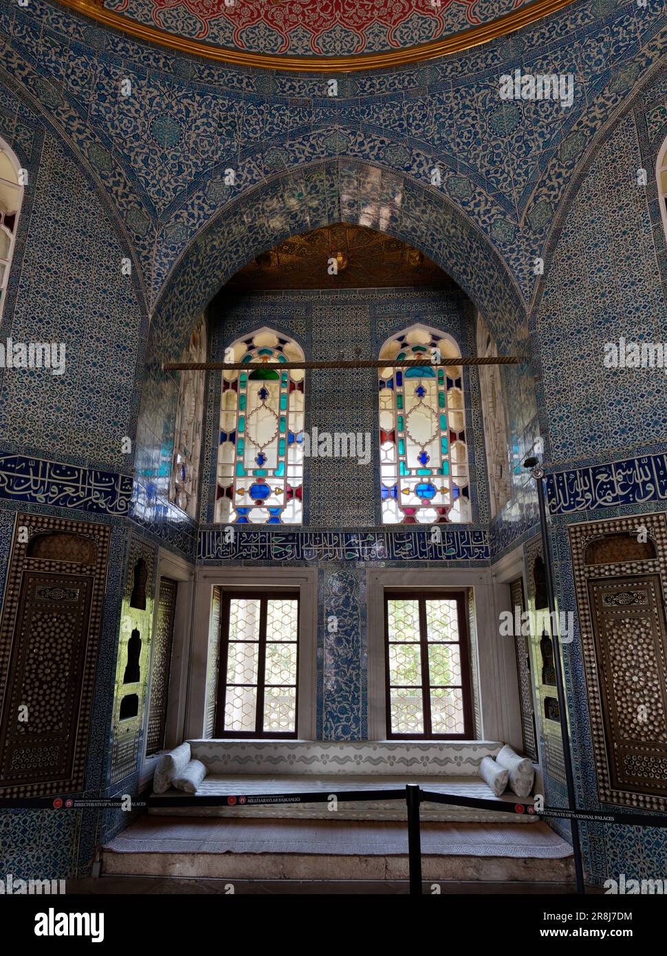 Elegant room inside the Topkapi Palace with blue and white tiles ...