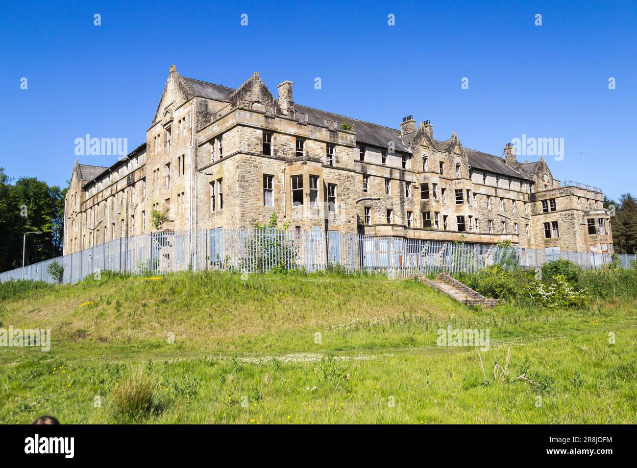 Hartwood Hospital, abandoned psychiatric asylum, Nurses Home. Derelict ...