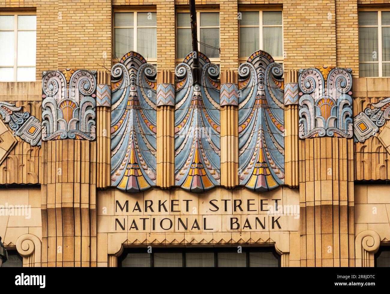 Bank design hi-res stock photography and images - Alamy