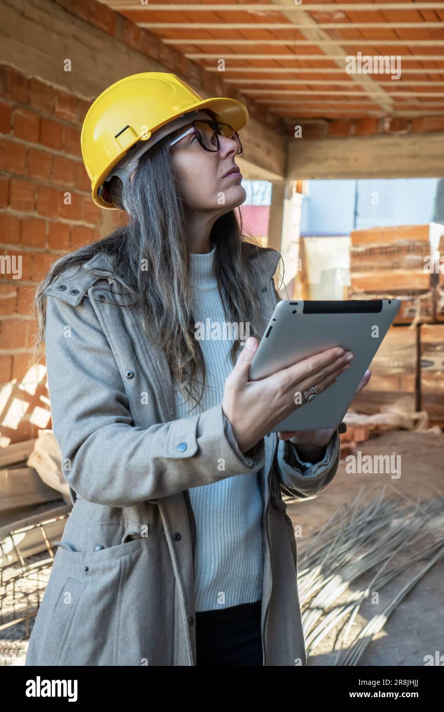 Inspector adult workplace hi-res stock photography and images - Alamy