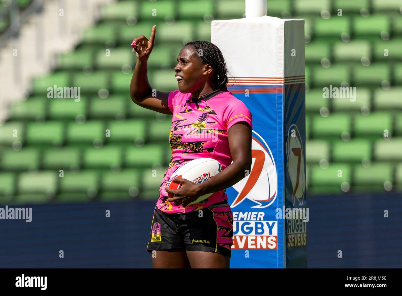 AUSTIN, TX - JUNE 17: Southern Headliners player Naya Tapper (7) holds ...
