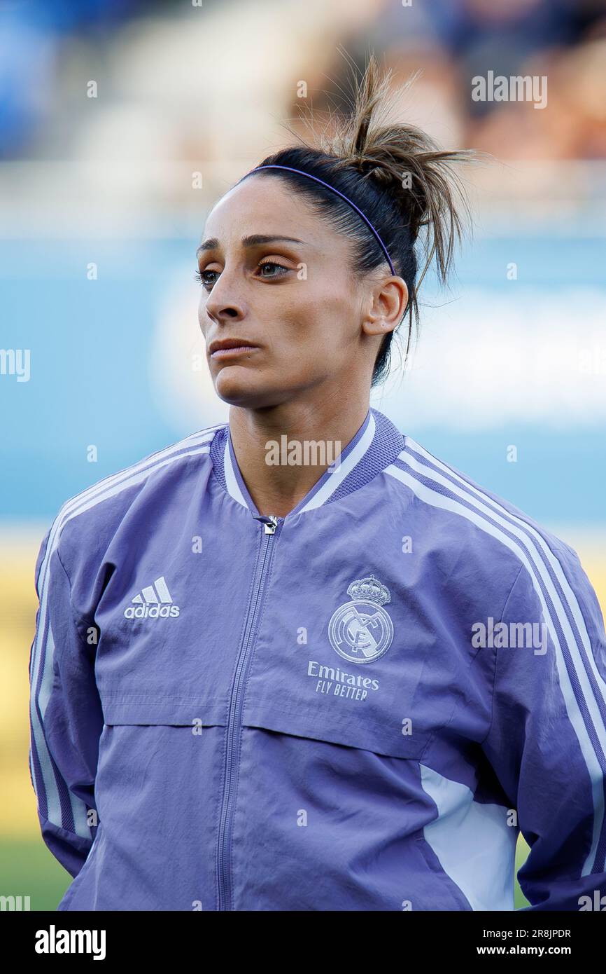 BARCELONA - MAR 25: Esther Gonzalez in action during the Primera ...