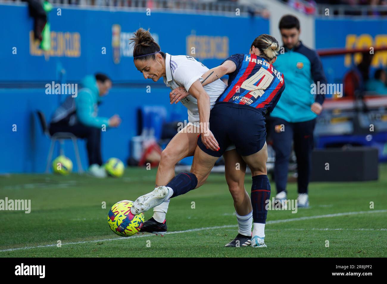 BARCELONA - MAR 25: Esther Gonzalez in action during the Primera ...
